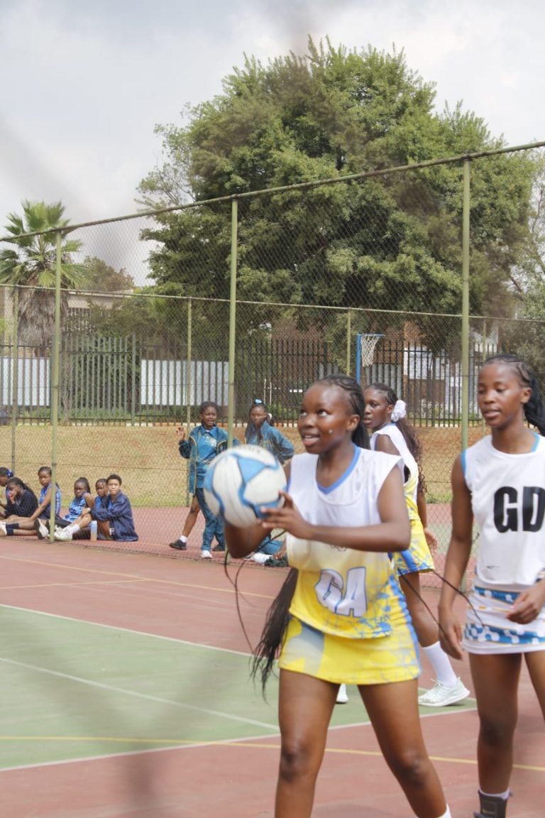 Netball - HOËRSKOOL JOHAN JURGENS